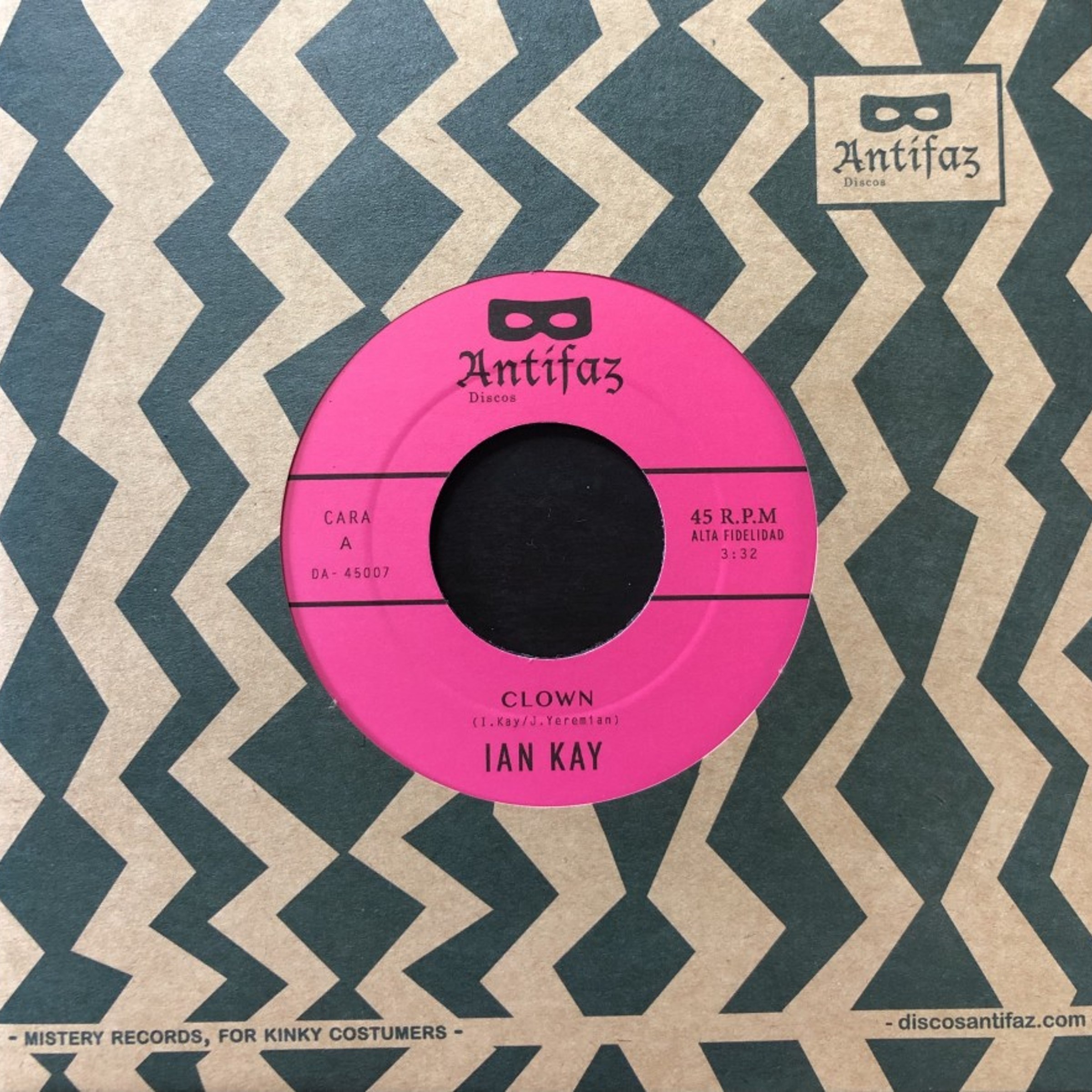 IAN KAY - Clown/love wasn't built in a year 7 - Soundflat Mailorder